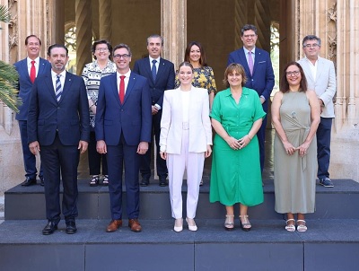 El Govern ha nombrado a 16 directores/as generales y Joan Antoni ...